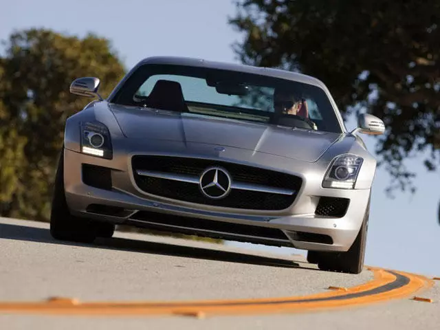 Mercedes considera un SLS 'bebé' y una Clase M más deportiva 100006_1