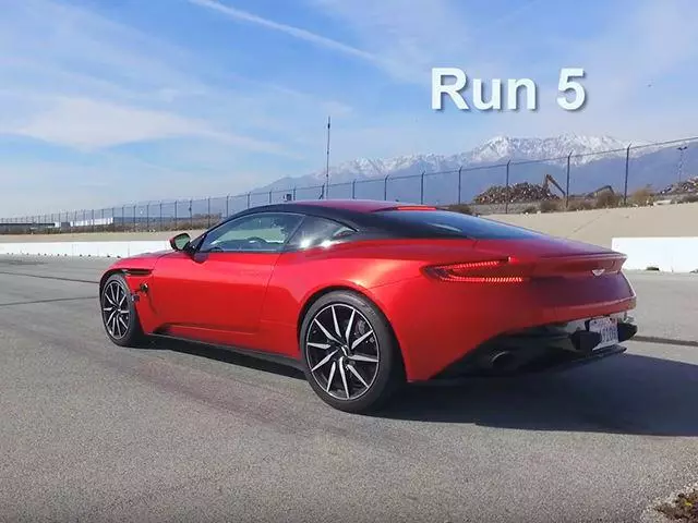 Destpêkirina 600-HP Aston Martin DB11 Ji ya ku xuya dike Pir Zehmettir e 100528_1