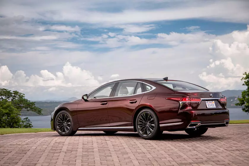 La Lexus LS 500 en édition limitée dévoilée avec un nouveau look saisissant 10163_3