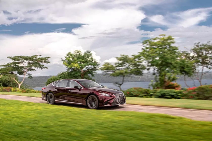 Limited-Edition Lexus LS 500 ekpughere na anya ọhụrụ dị egwu 10163_6