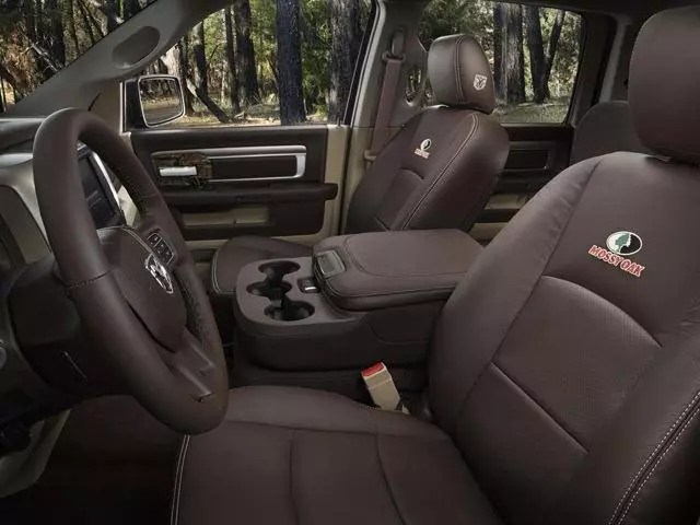 Ram 1500 Mossy Oak Edition буцаж ирэхэд анчид баярлаж байна 102157_2