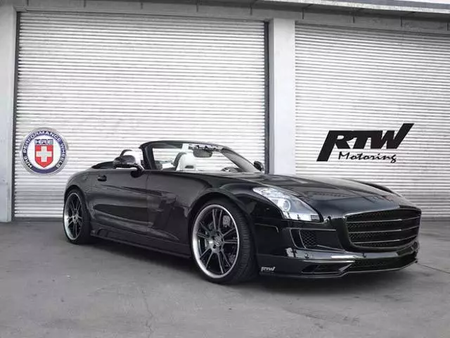 Mansory-Tuned Mercedes-Benz SLS AMG Roadster roulant sur des roues HRE 102408_1