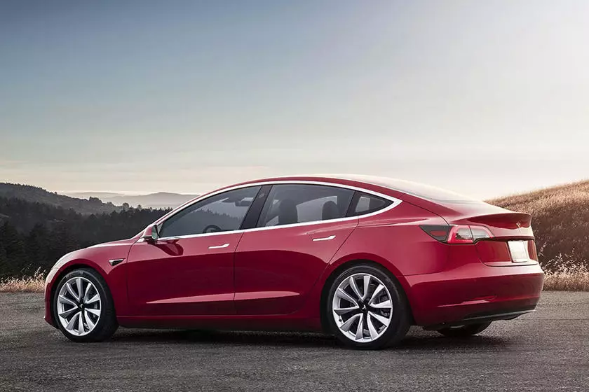 Tesla Model 3 Mendapat Peningkatan Kinerja Lainnya 10343_3