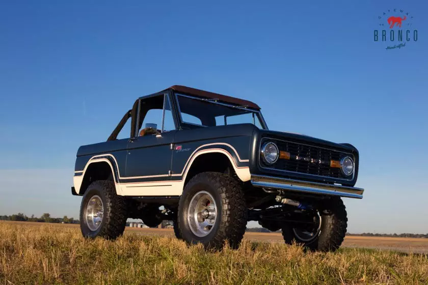 အသစ်စက်စက် ပထမမျိုးဆက် Ford Bronco ကို ယခု သင် မှာကြားနိုင်ပါပြီ။ 10452_2