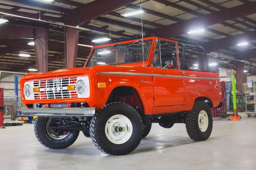 Afaka manafatra Ford Bronco vaovao vaovao ianao izao 10452_5