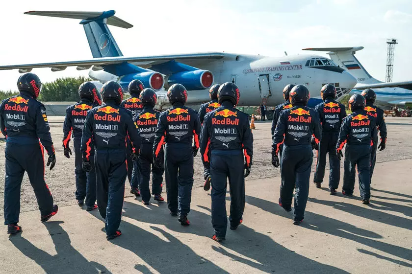 Red Bull Racing udfører verdens første Zero Gravity Pit Stop 10621_2