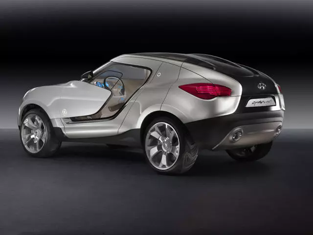 Plastic to the Future: Hyundai Thinks Green 106789_3