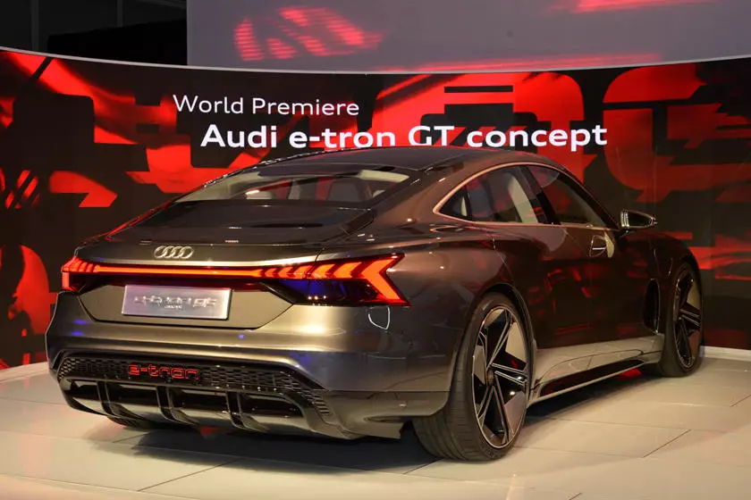 I-Audi e-tron GT kunye nePorsche Taycan Banale Nto Inye Ifanayo 10682_3