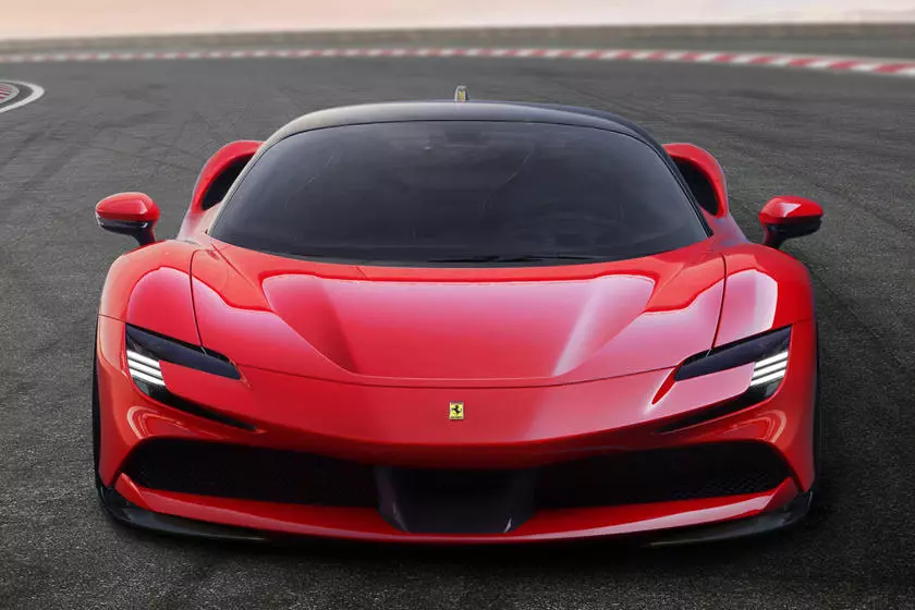 2020 Ferrari SF90 Stradale set forfra