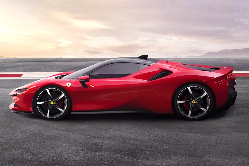 2020 Ferrari SF90 Stradale fra siden