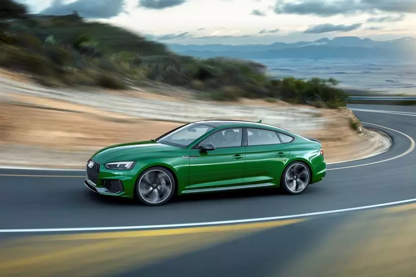 L'Audi RS 5 Sportback 2019 fa una força aerodinàmica addicional amb aquest bon truc 10732_14