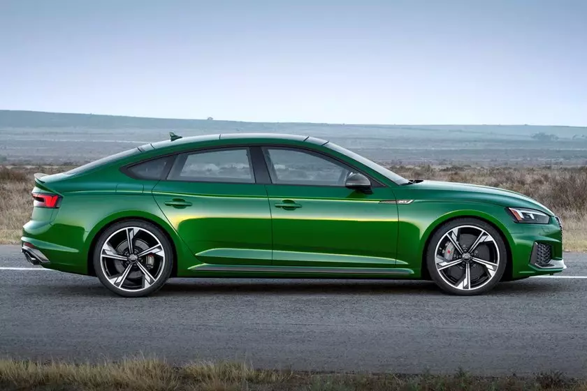 2019 Audi RS 5 Sportback מאכט עקסטרע דאַונפאָרס מיט דעם ציכטיק טריק 10732_17