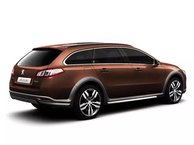 Hybridní sada Peugeot 508 RXH pro rok 2011 na autosalonu ve Frankfurtu 107591_3