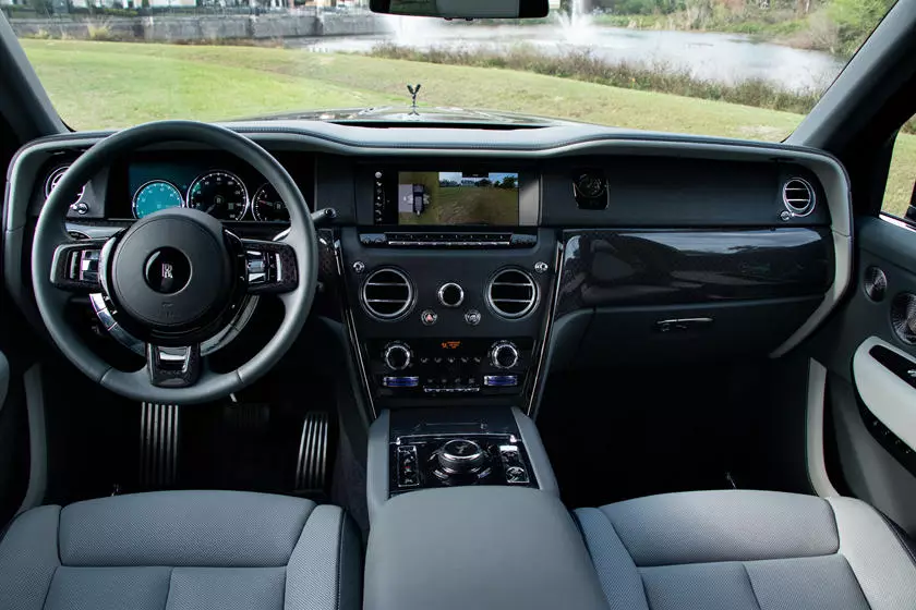 2019-2021 Rolls-Royce Cullinan Dashboard