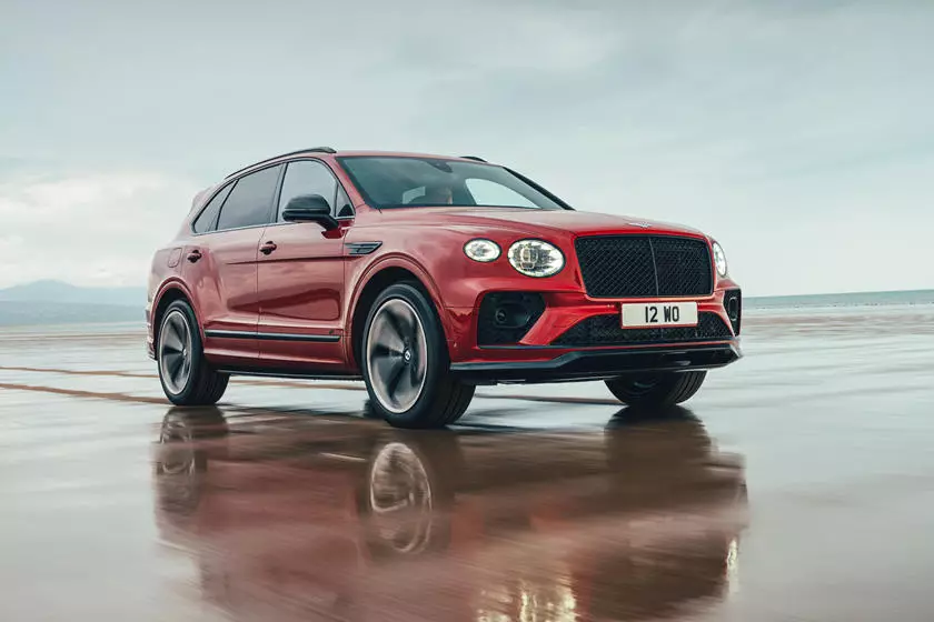 2022 Bentley Bentayga S Sewqan Front Angle