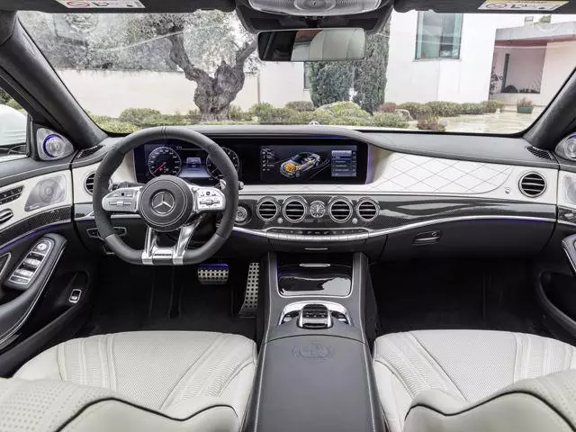 El Mercedes-Benz S-Class 2018 es más que un lavado de cara típico 1091_3