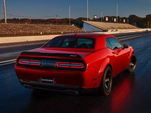 Hennessey Performance hefur nú þegar Bonkers áætlun fyrir Dodge Demon 1095_3