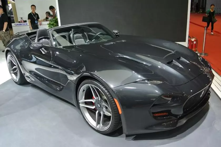 VLF F1 Roadster 745 HP සමඟින් ෂැංහයි වෙත කෑගසයි