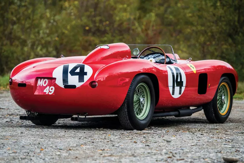 Iemand betaalde $ 22 miljoen voor deze zeldzame Ferrari 11254_6