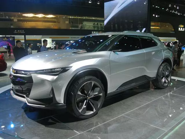 Δεν θα ντρεπόμασταν να έχουμε το Chevrolet FNR-X Concept Crossover 1158_1