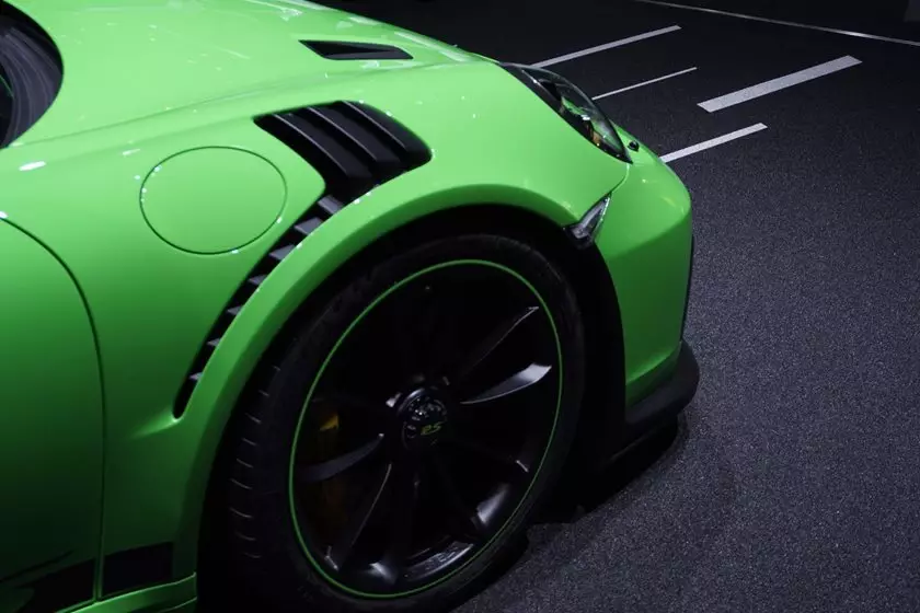 Porsche 911 GT3 RS er den lykkeligste lille sportsbilen i Genève 11618_7