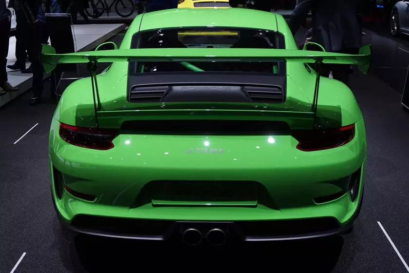 પોર્શ 911 GT3 RS જીનીવામાં સૌથી ખુશ નાની સ્પોર્ટ્સ કાર છે 11618_8