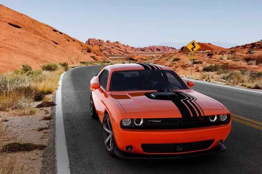 Dodge rende Challenger ancora più vecchio stile 11673_1