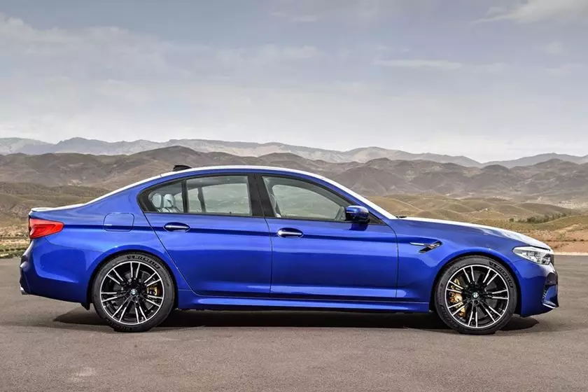 Novi BMW M5 je jedna od najbržih limuzina koja je ikada prošla Nurburgring 11675_5