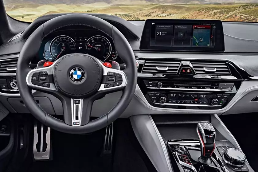 Նոր BMW M5-ը Նյուրբուրգրինգում երբևէ անցած ամենաարագ սեդաններից մեկն է 11675_7