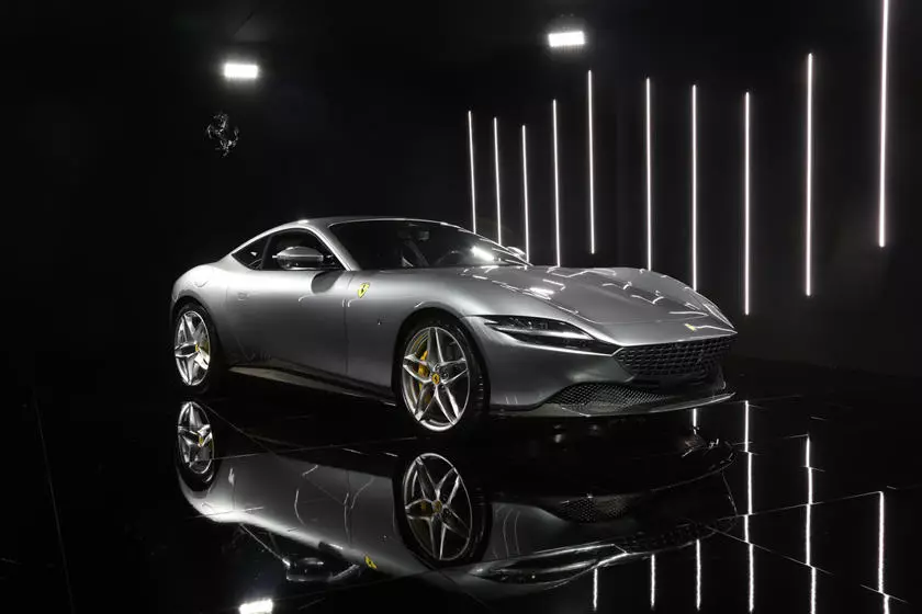 Förvänta dig inga nya Ferrari-modeller nästa år 11702_2