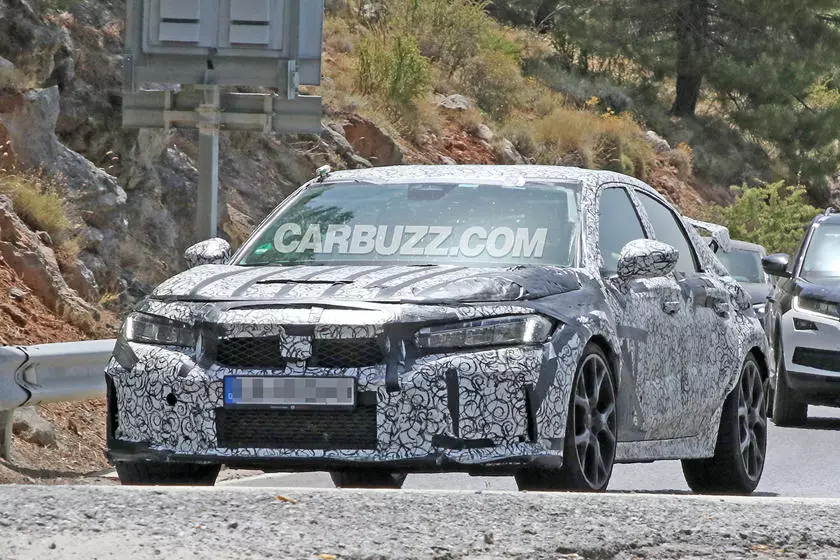 Noua Honda Civic Type R Spied cu aripa spate reproiectată 11727_8