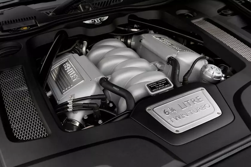 Bentley har den äldsta V8-motorn på försäljning idag 11780_5