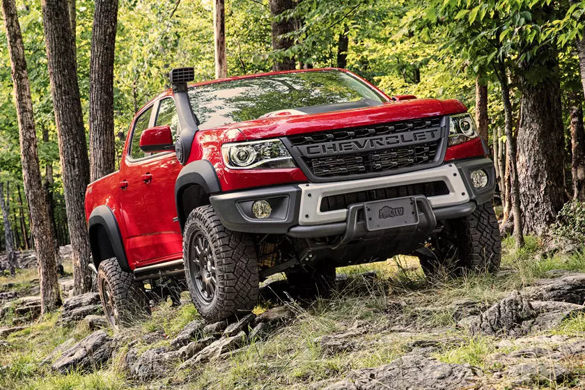 Форд F-150 Raptor метавонад сабаби нав барои тарс аз Chevy Silverado дошта бошад 11929_5