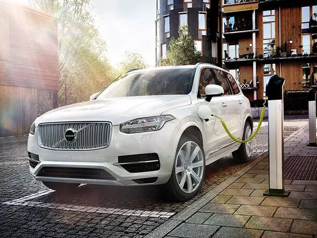 Перший електричний Volvo буде виготовлено в Китаї і надійде в продаж у 2019 році 1248_1