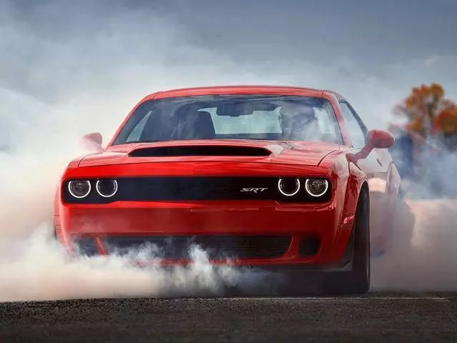 Demon Dodge ga-akụ 0-60 MPH n'ime sekọnd 2.1 n'ọnọdụ ndị a. 1252_1