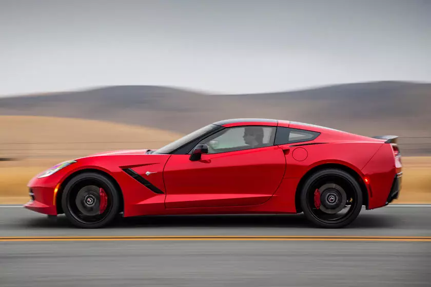 Chevrolet Corvette 2019 bo stal več kot lani 12728_3