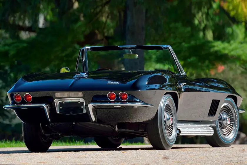 አንደኛ-መቼም L88 Corvette ከእሽቅድምድም የዘር ሐረግ ጋር ለሽያጭ ቀርቧል 12805_2