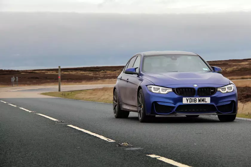 การทดสอบไดรฟ์ทดสอบ BMW M3 CS ปี 2018: การบันทึกสิ่งที่ดีที่สุดสำหรับ Last 12860_21