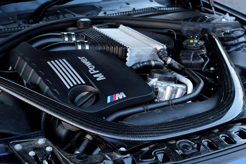 2018-as BMW M3 CS tesztvezetési áttekintés: A legjobb mentése az utolsóra 12860_7