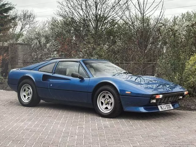 Ini Adalah Salah Satu Dari Hanya Empat Ferrari 308 yang Ditukar V12 Di Dunia 1288_1