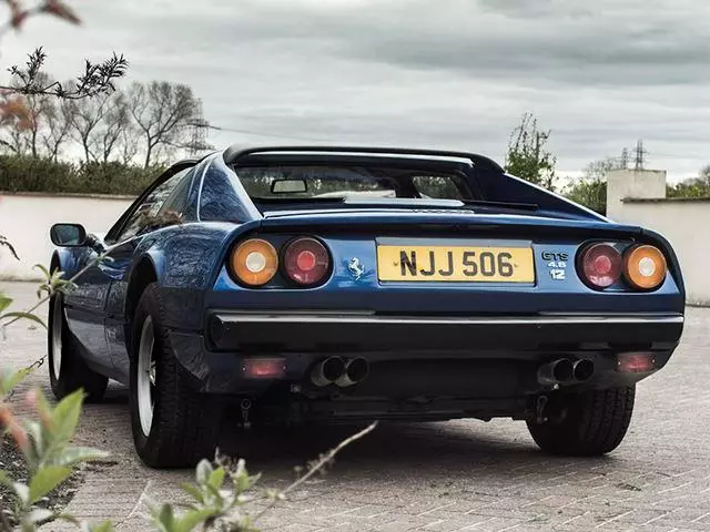 Dit is ien fan mar fjouwer V12-ferruile Ferrari 308's yn 'e wrâld 1288_2