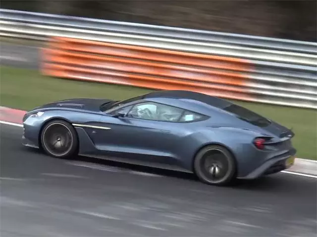 මෙම Aston Martin Vanquish Zagato හි සෑම මොහොතක්ම වළල්ලේ භුක්ති විඳින්න 1292_1