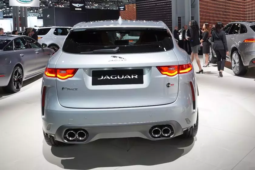 2019 Jaguar F-Pace SVR 将快速融入家庭 12930_3