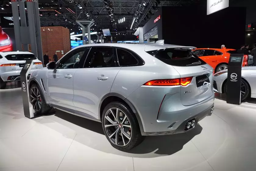 2019 Jaguar F-Pace SVR Tpoġġi L-Mgħaġġla Fil-Familja 12930_5