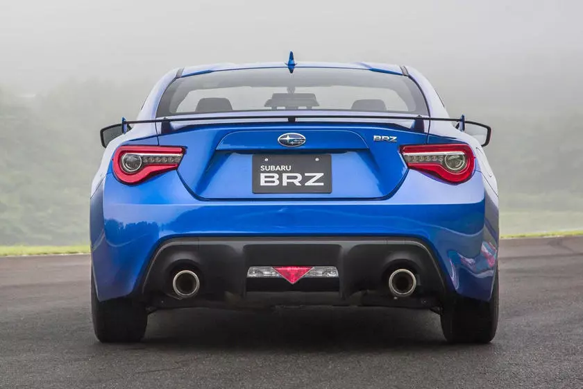 2017-2020 Subaru BRZ Galinis vaizdas