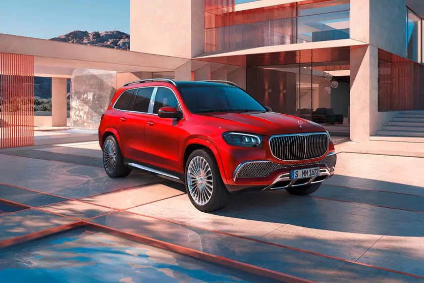 2021 Mercedes-Maybach GLS 600 издига лукса до нови висоти 13178_13