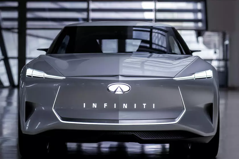 Infiniti компаниясынын электрлештирилген унааларын электр розеткасына кошуунун кереги жок 13275_3