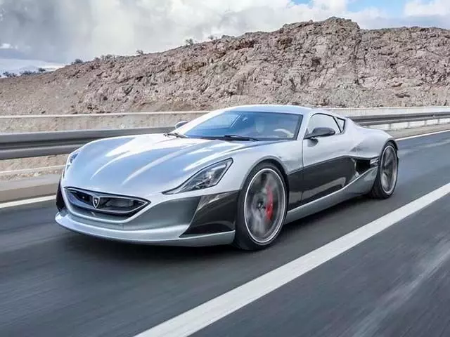 Rimac Concept Two có gần 2.000 mã lực khi chạm vào 13276_6