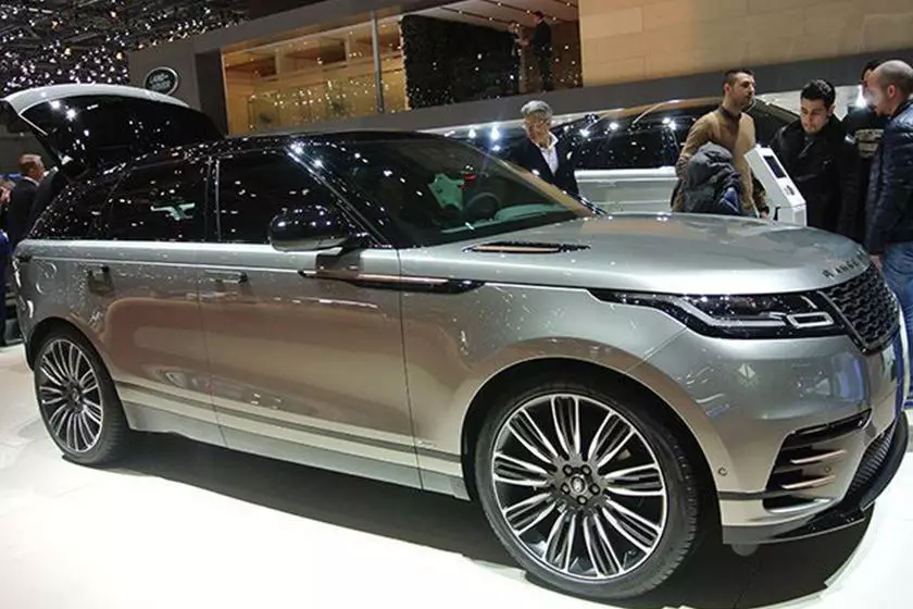 Va ye çima Range Rover Velar Dê Ji bo Land Rover Serkeftinek Bişkivîne