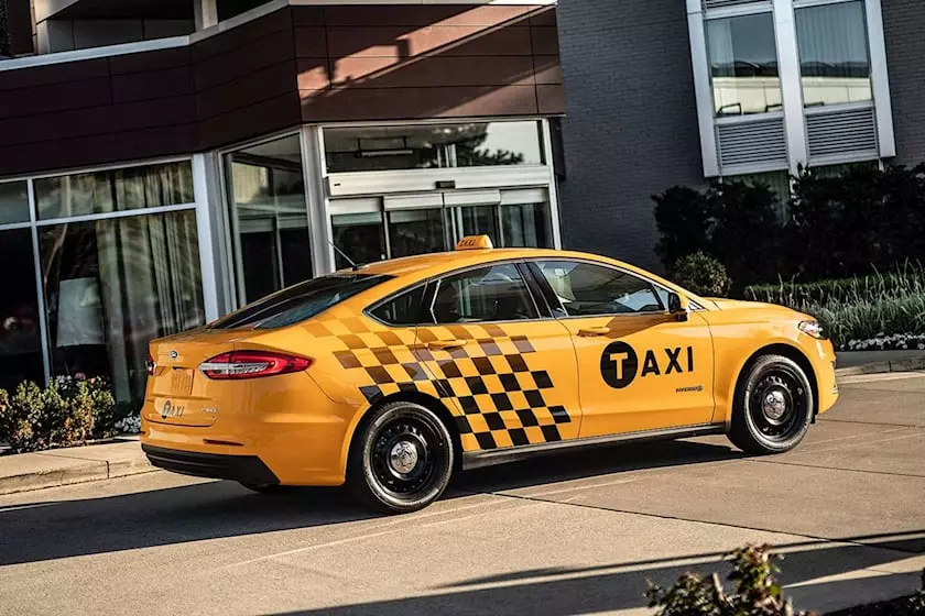 Uber se vennootskap met New York se Yellow Cabs is 'n groot skuif 13511_6